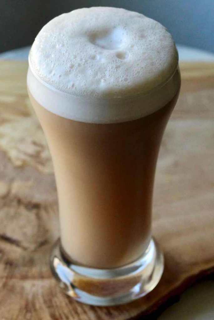 Chocolate Fizz Recipe - Vintage American Cocktails