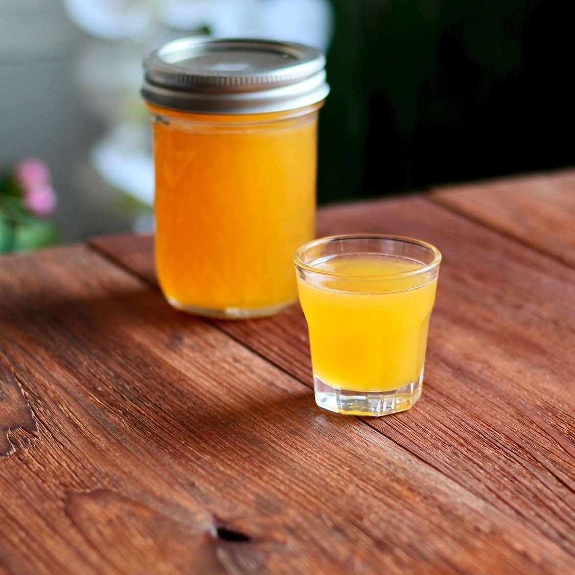 Gold Fassionola Syrup Recipe - Vintage American Cocktails