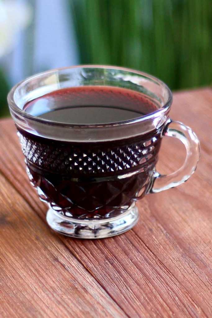 Glögg - Classic Recipe & History - Vintage American Cocktails