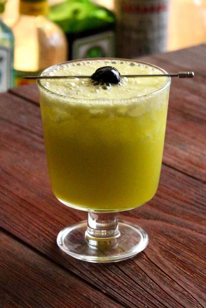 Classic Melonball Recipe - Vintage American Cocktails